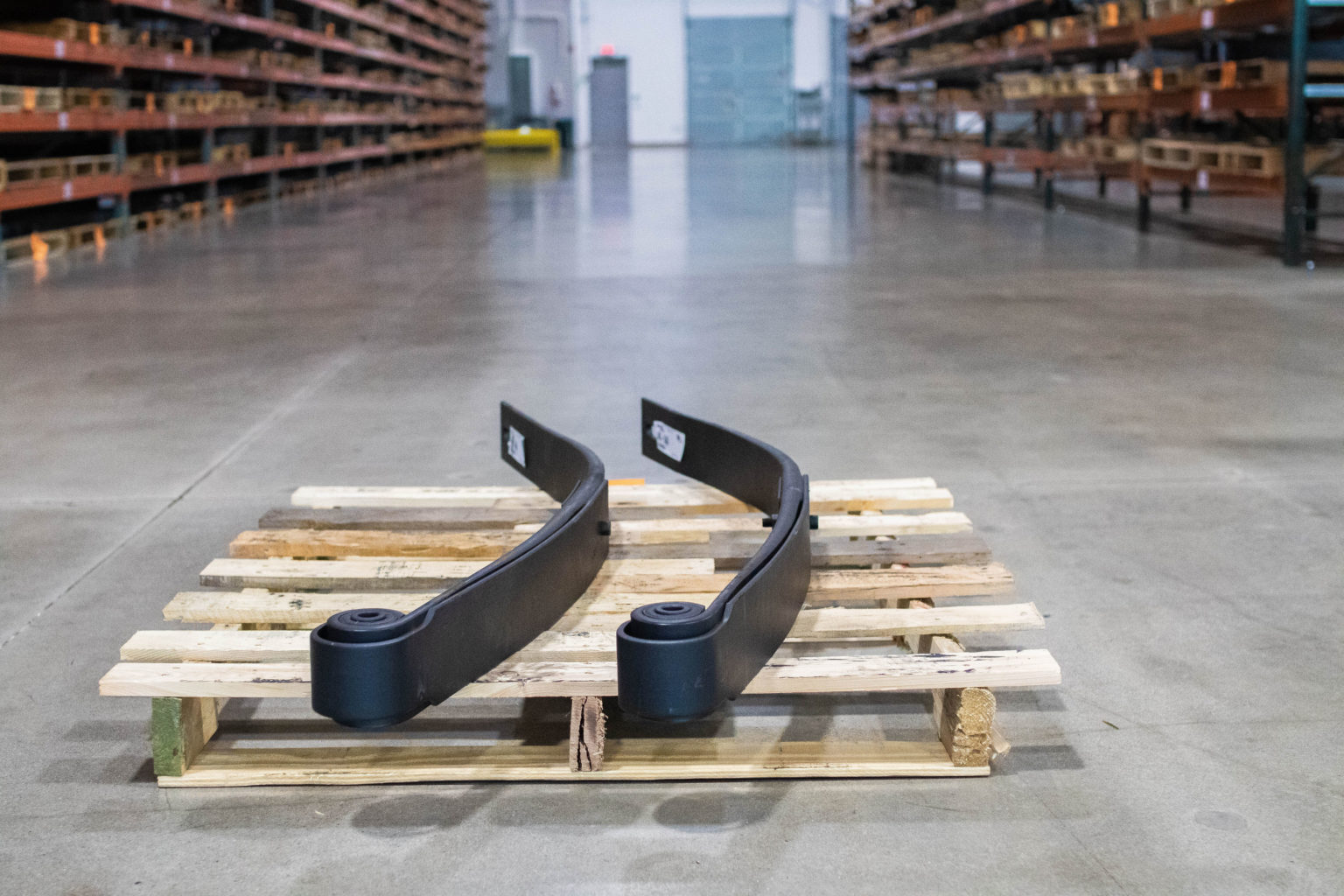 Freightliner M2 Front Leaf Springs - Standard Spring